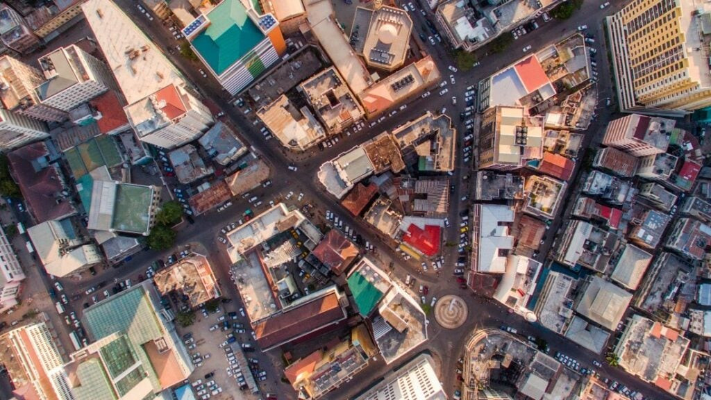 Global Crises, Local Impacts - Strong Cities Network