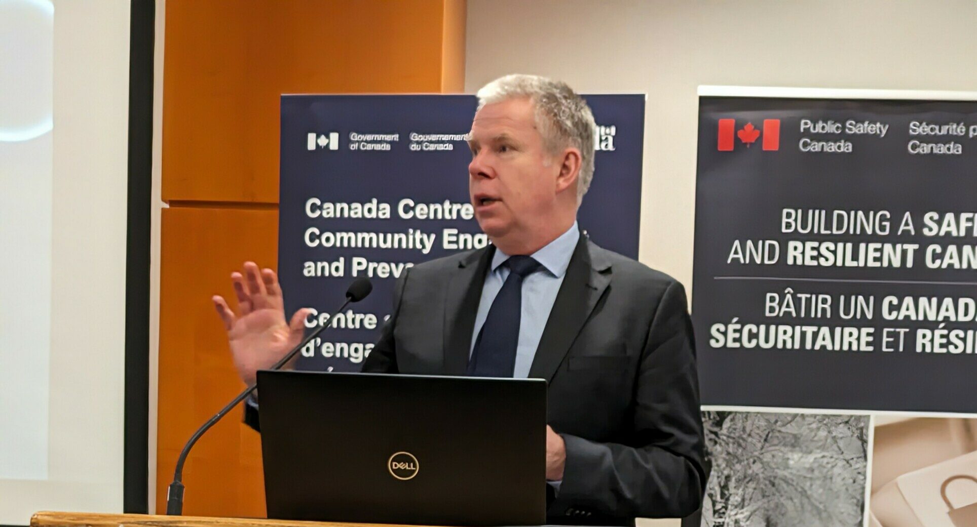 Global Crises, Local Impacts: The Role of Canadian Cities in ...